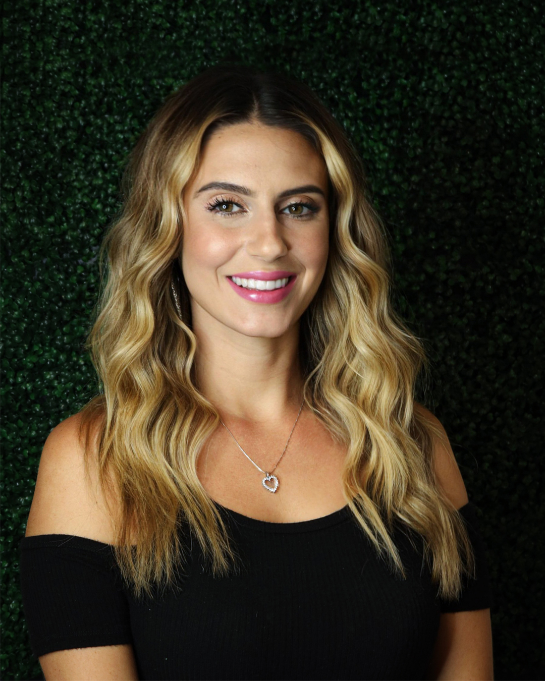 Team - Salon Simis - Best Hair Salons In VA | Best Hairstylists In Virginia